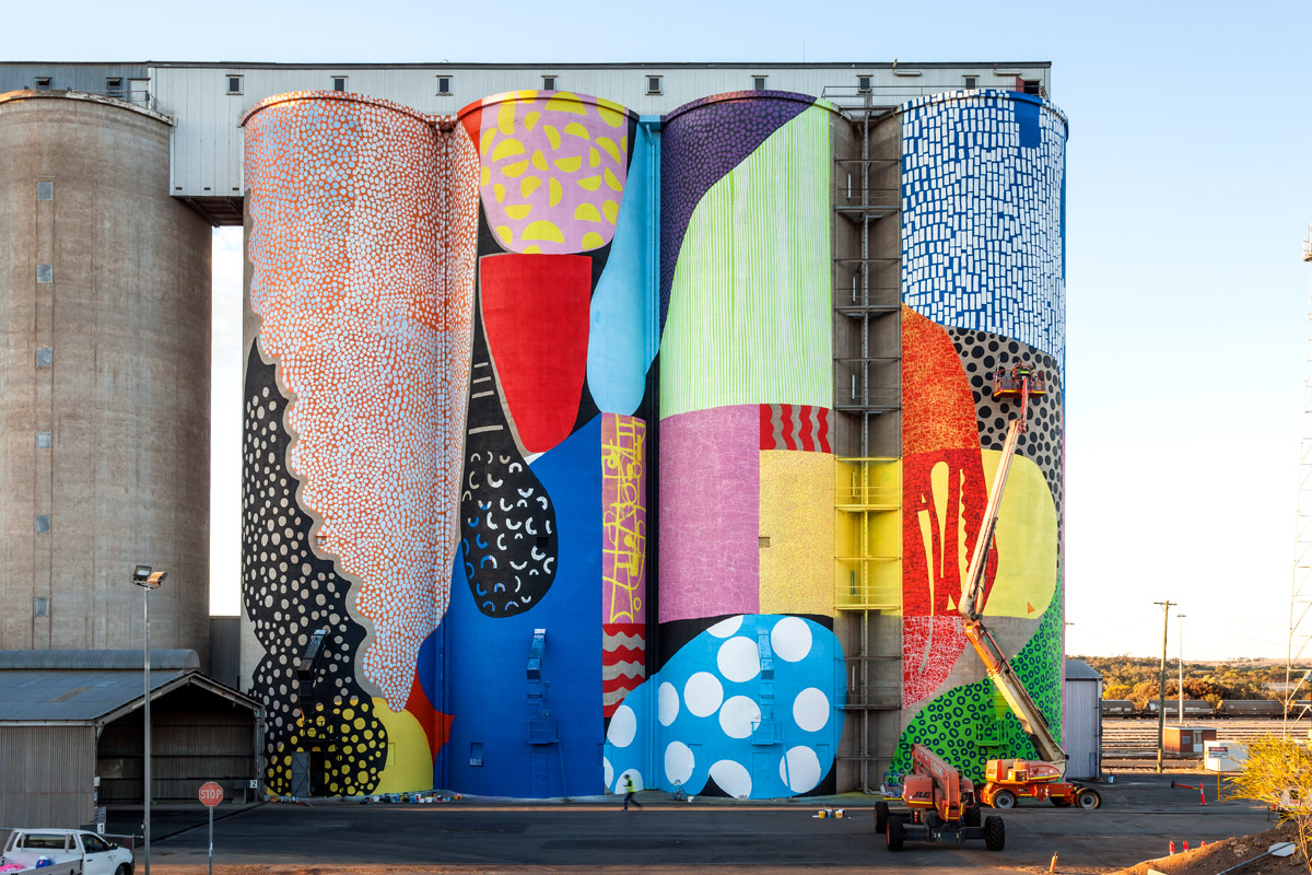 Artist Spotlight: HENSE – BOOOOOOOM! – CREATE * INSPIRE * COMMUNITY ...