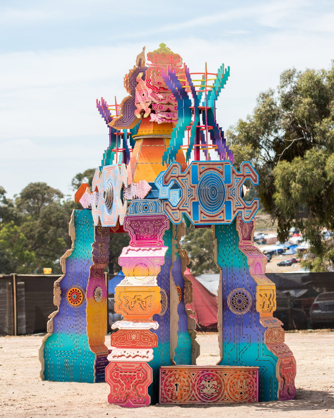 Toggles interactive Sculpture installation at Rainbow Serpent Festival 2018 – BOOOOOOOM ...