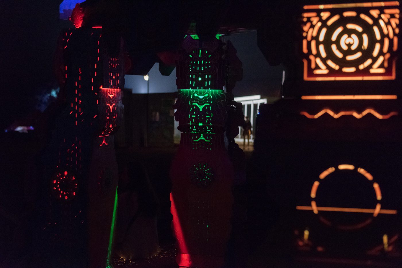 Toggles interactive Sculpture installation at Rainbow Serpent Festival 2018 – BOOOOOOOM ...