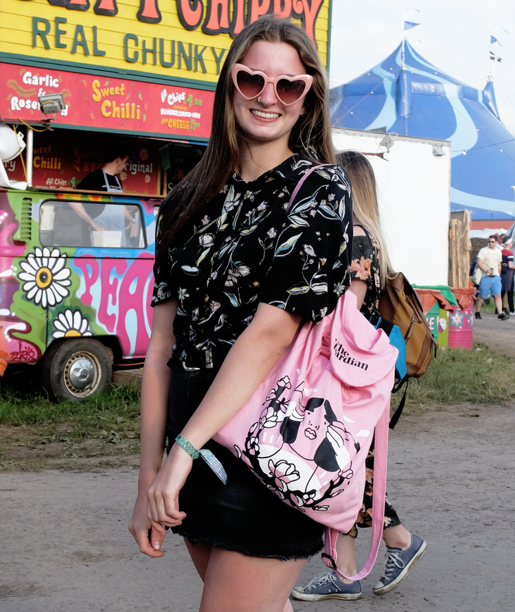 Xaviera Altena for The Guardian at Glastonbury 2019 – BOOOOOOOM ...