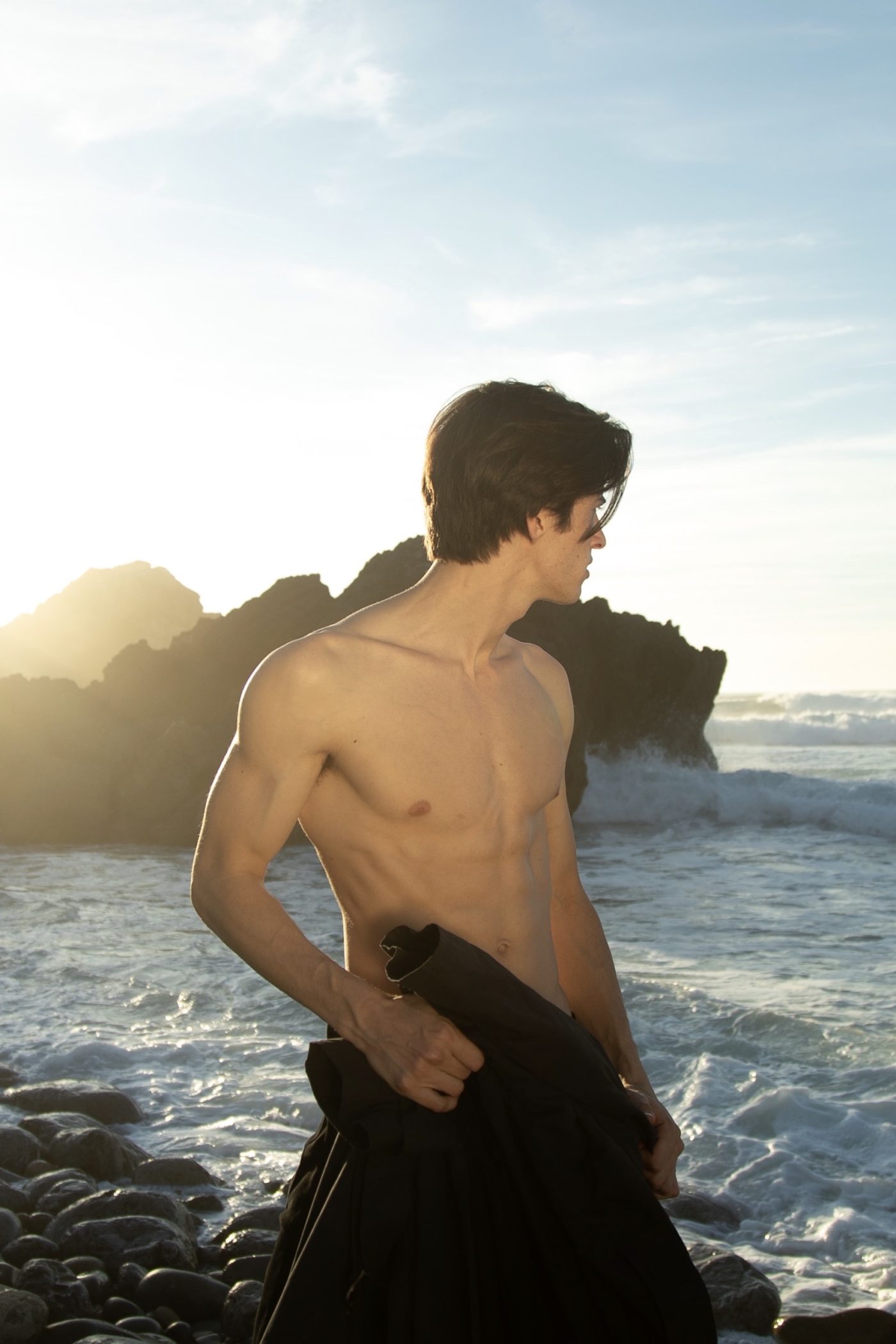 Modeling in The Ocean – BOOOOOOOM! – CREATE * INSPIRE * COMMUNITY * ART ...