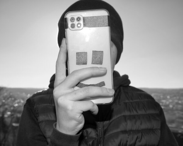 "Tween" by Photographer Oliver Raschka